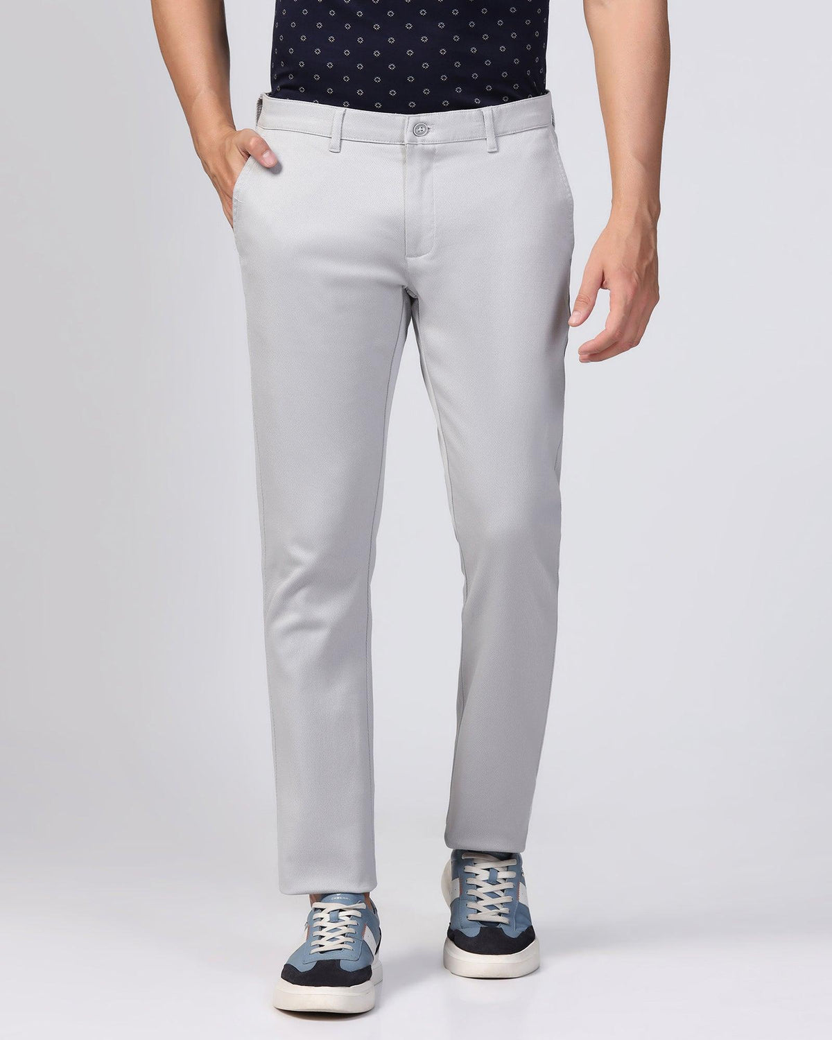 Must-Have Slim Comfort B -95 Grey Solid Khakis - Blackberrys