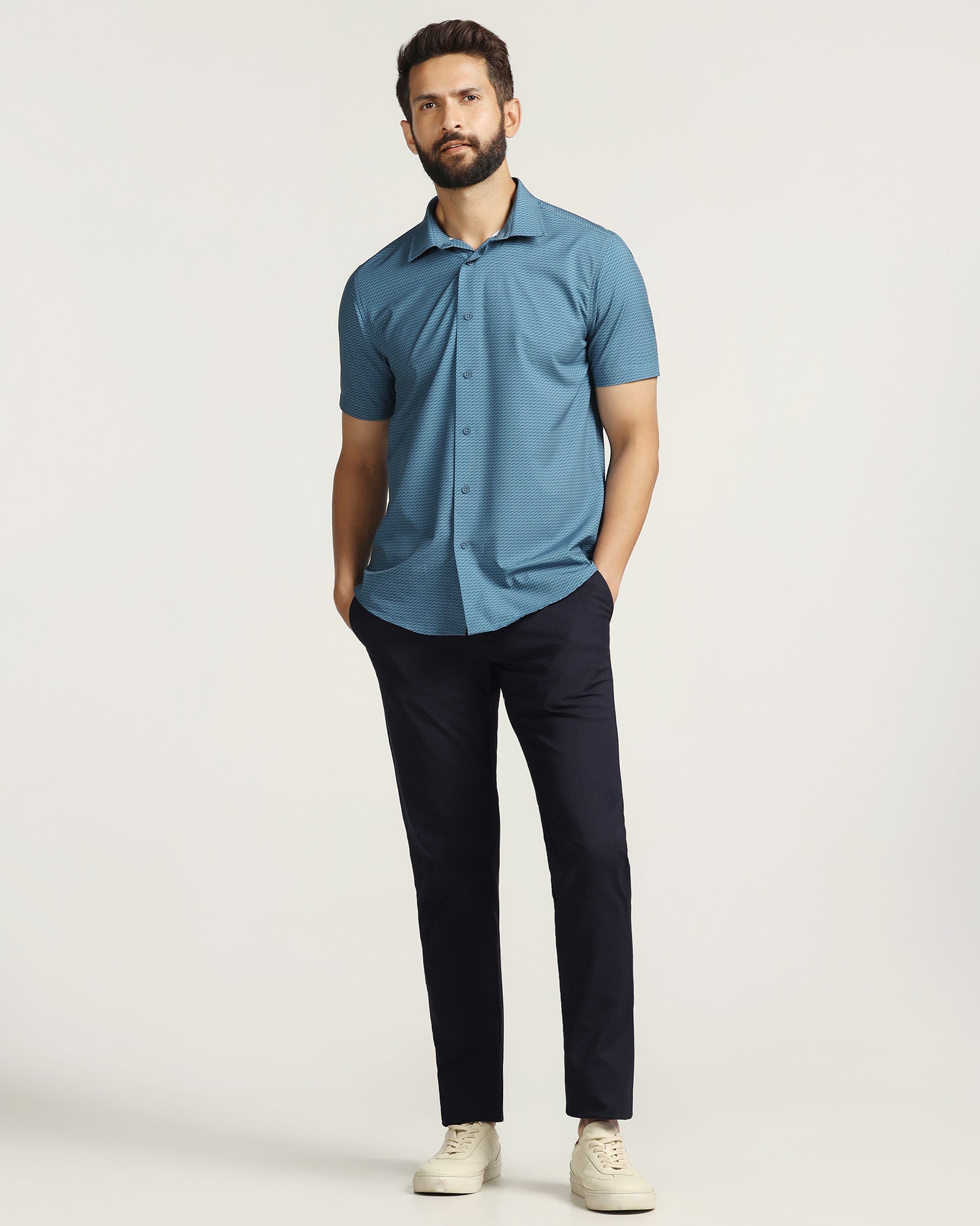 TechPro Slim Fit B-91 Casual Navy Solid Khakis - Sandy