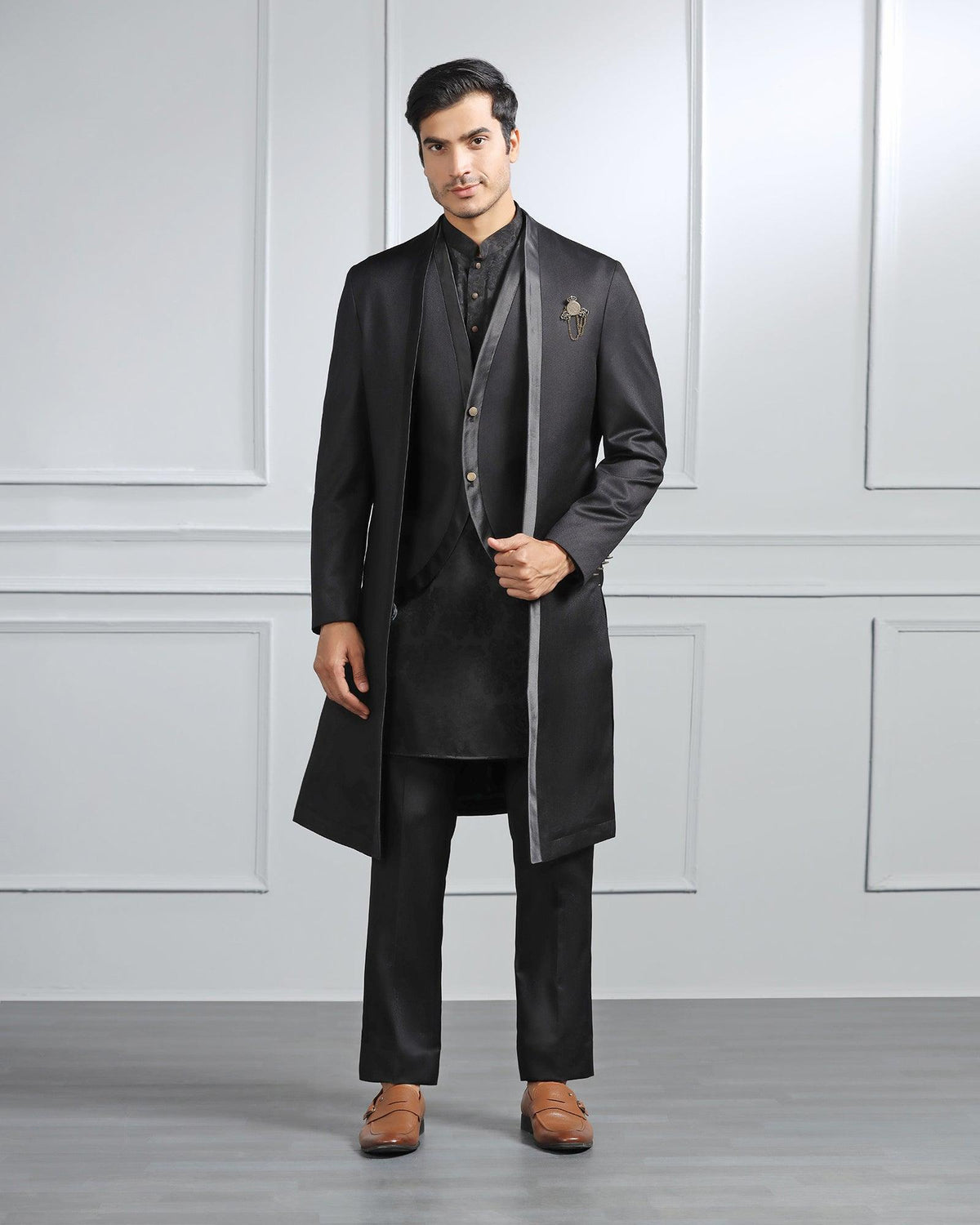 Black Swarn Textured Achkan Set - Stapol