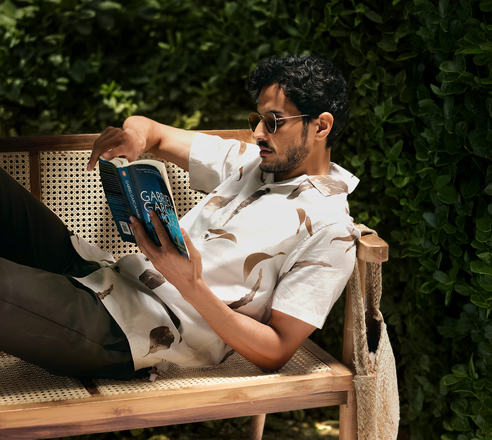 Buy Premium formal & Wedding suits for men Online - Blackberrys